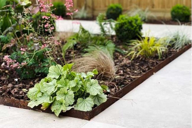 New In: Core Edge Metal Garden Edging