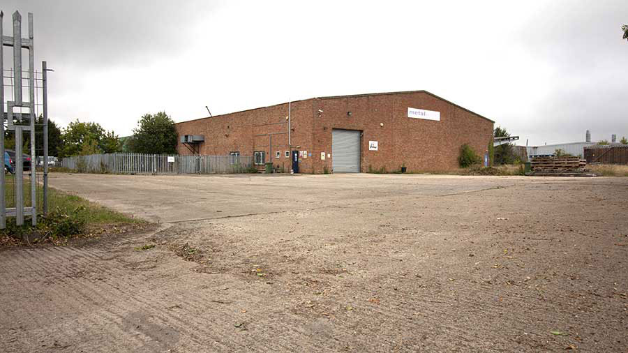 New Oxford Distribution Centre for AWBS
